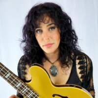 Interview: Danielle Nicole